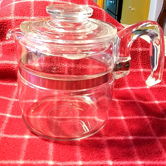 Pyrex | Kitchen | Vintage Coffee Pot | Poshmark